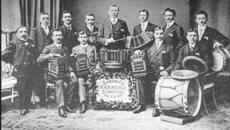 Das Bandoneon – AA Bandoneons